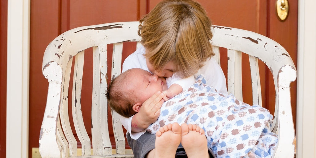 jealous toddler behavior